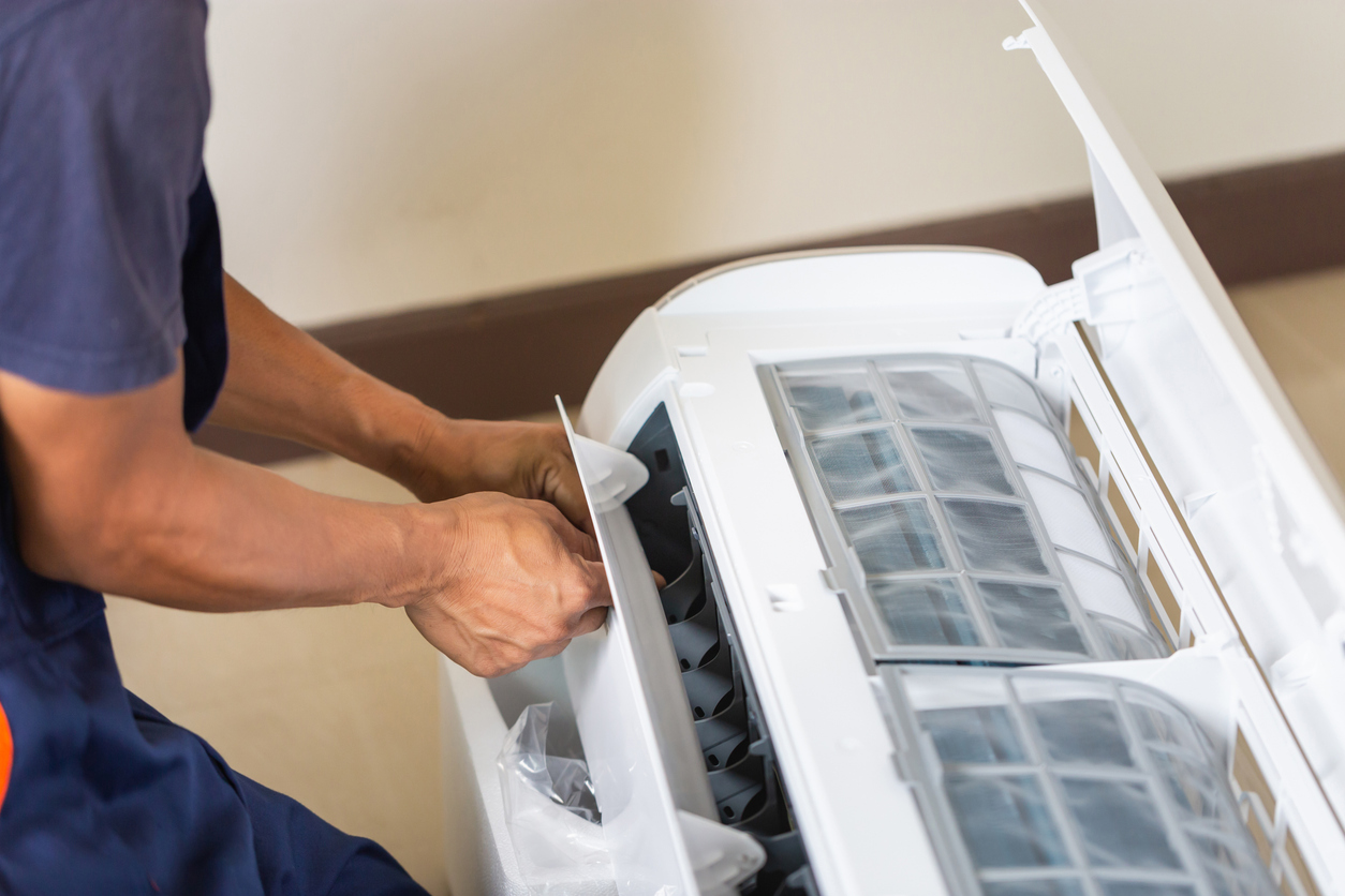 Essential AC Repair Safety Tips: Handling HVAC Issues at Home